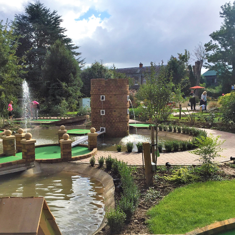 Quex Adventure Golf - Quex Park